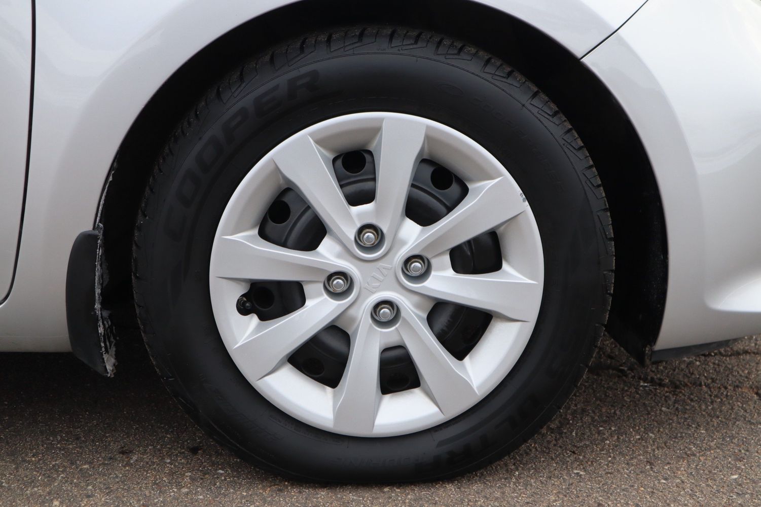 2016 Kia Rio 5-Door LX | Victory Motors of Colorado