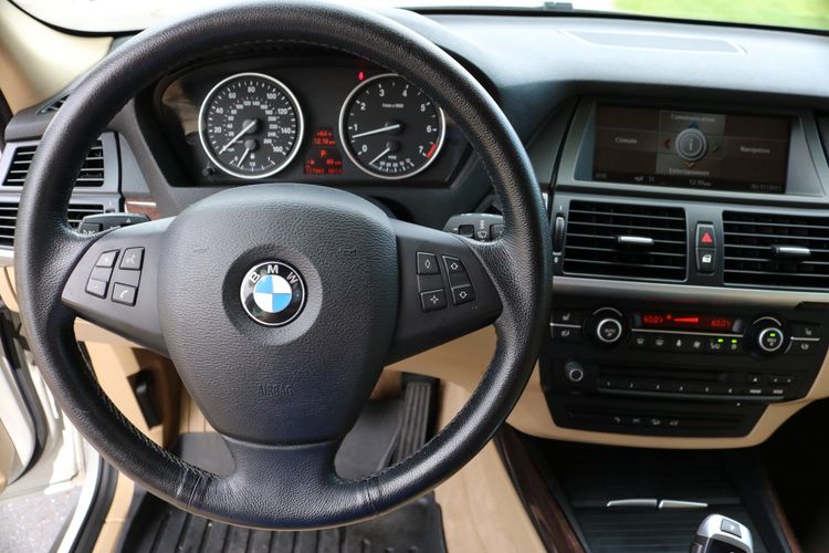 2008 BMW X5 4.8i | Victory Motors of Colorado