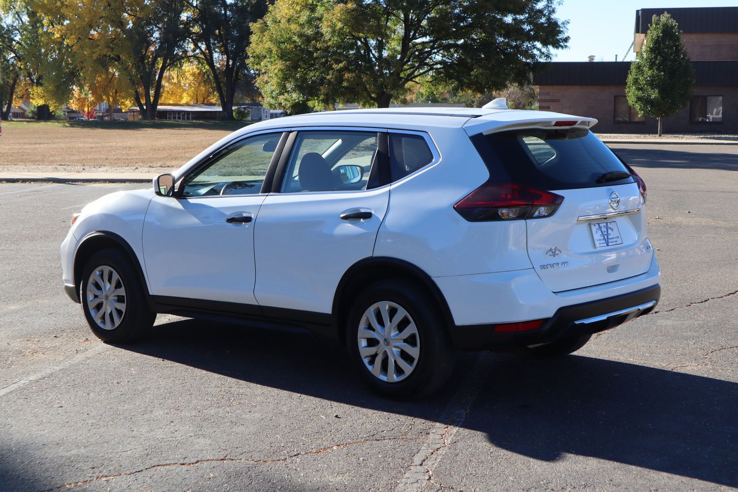 2019 Nissan Rogue S | Victory Motors of Colorado