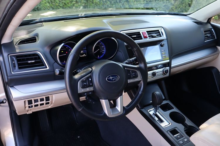 2015 Subaru Outback 2.5i Premium | Victory Motors of Colorado