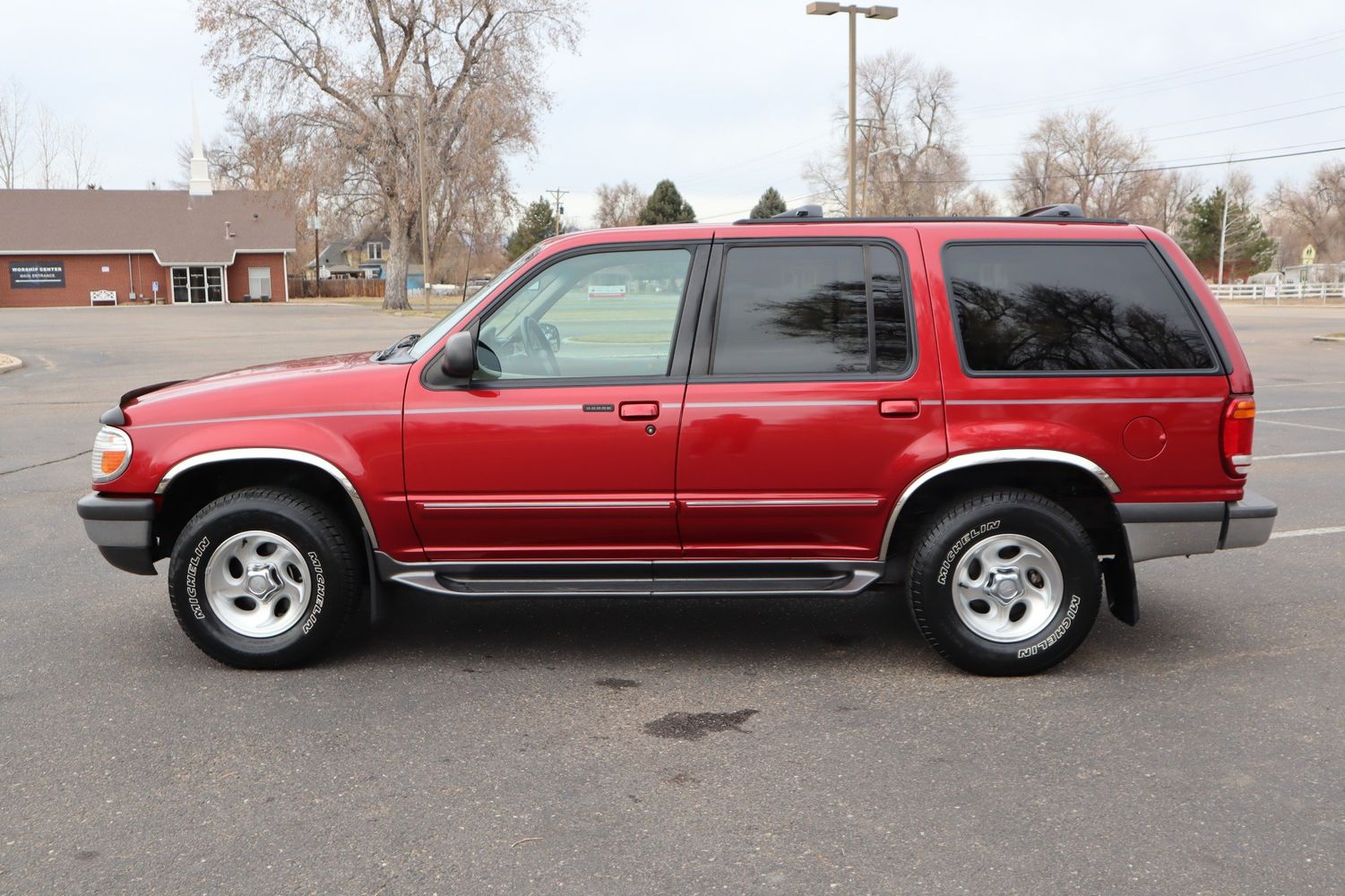 1998 Ford Explorer XLT | Victory Motors of Colorado