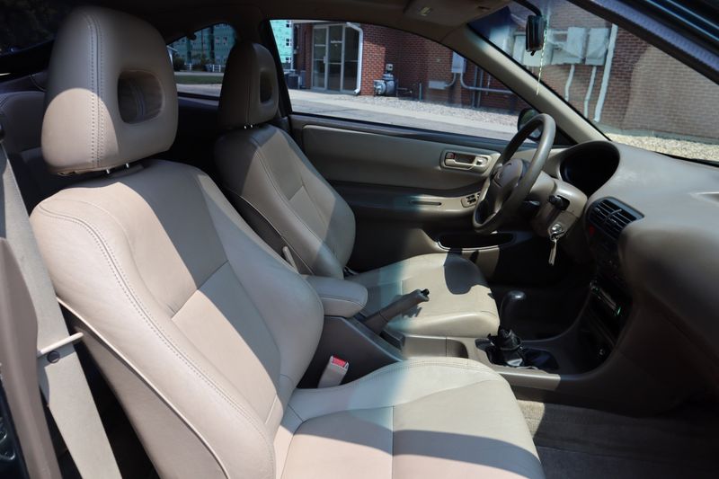 1998 Acura Integra Photos