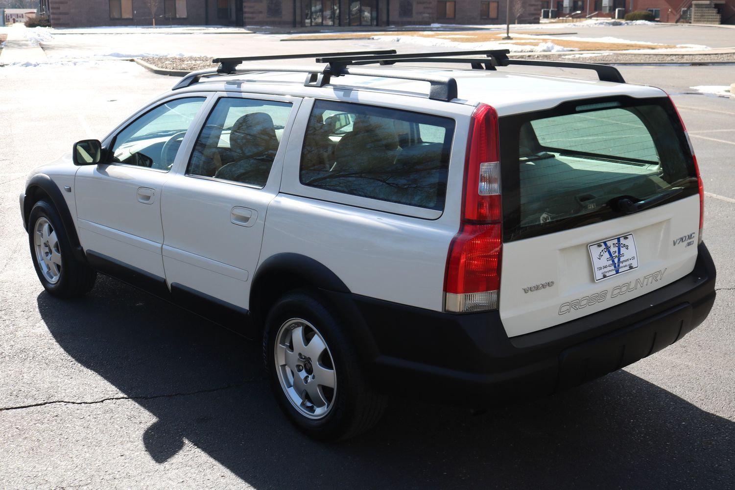 2002 Volvo XC-70 AWD | Victory Motors of Colorado