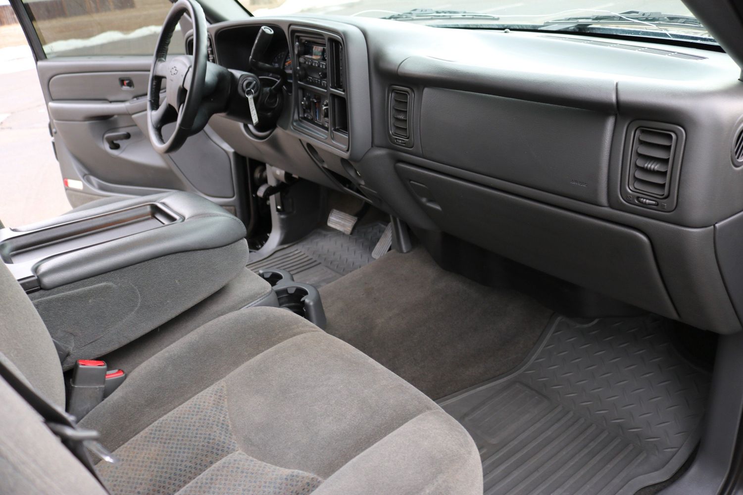 2005 Chevrolet Silverado 1500 LS | Victory Motors of Colorado