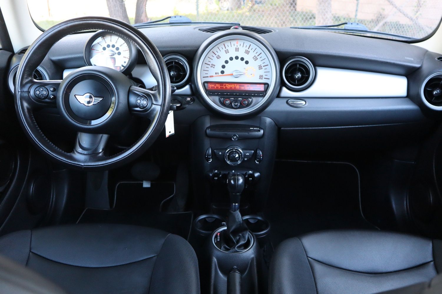 2012 MINI Cooper Hardtop Base | Victory Motors of Colorado