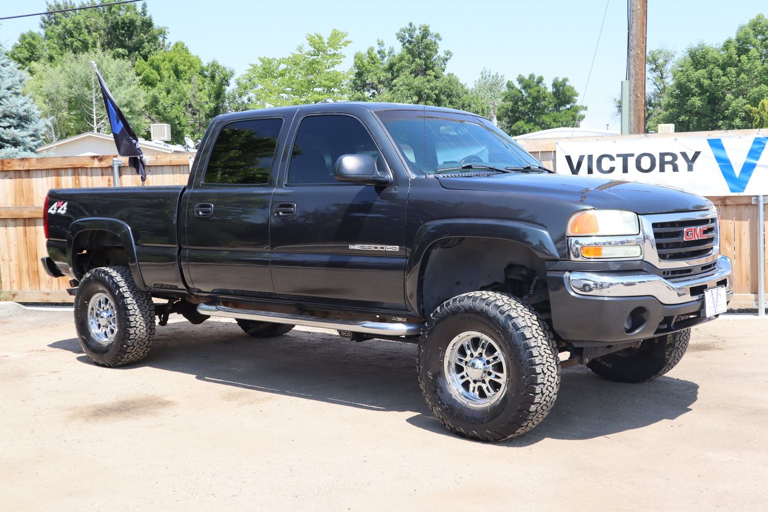 2003 GMC Sierra 2500HD SLE | Victory Motors of Colorado