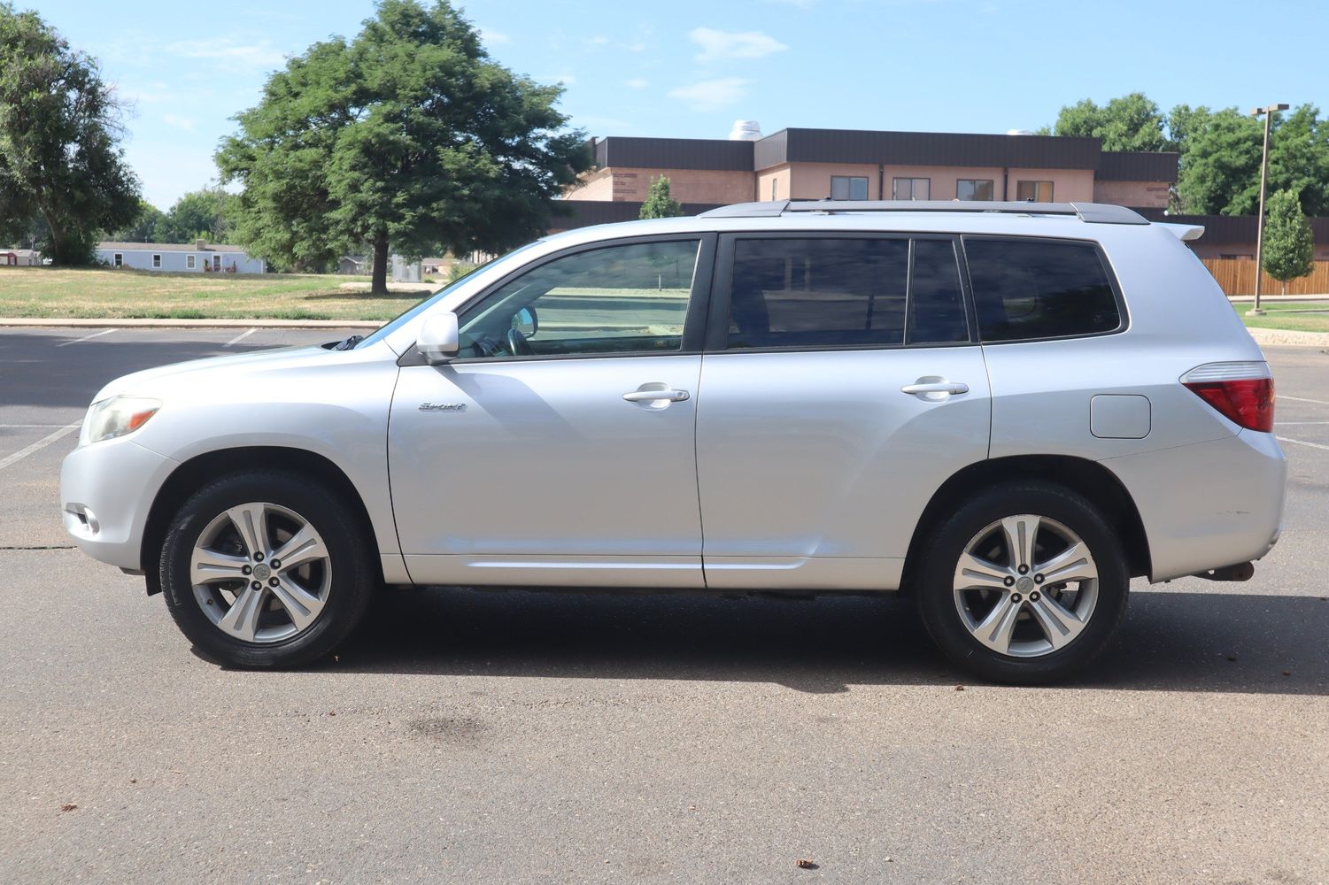 2008 Toyota Highlander Sport | Victory Motors of Colorado