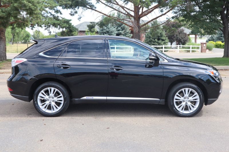 2010 Lexus RX 450h Photos