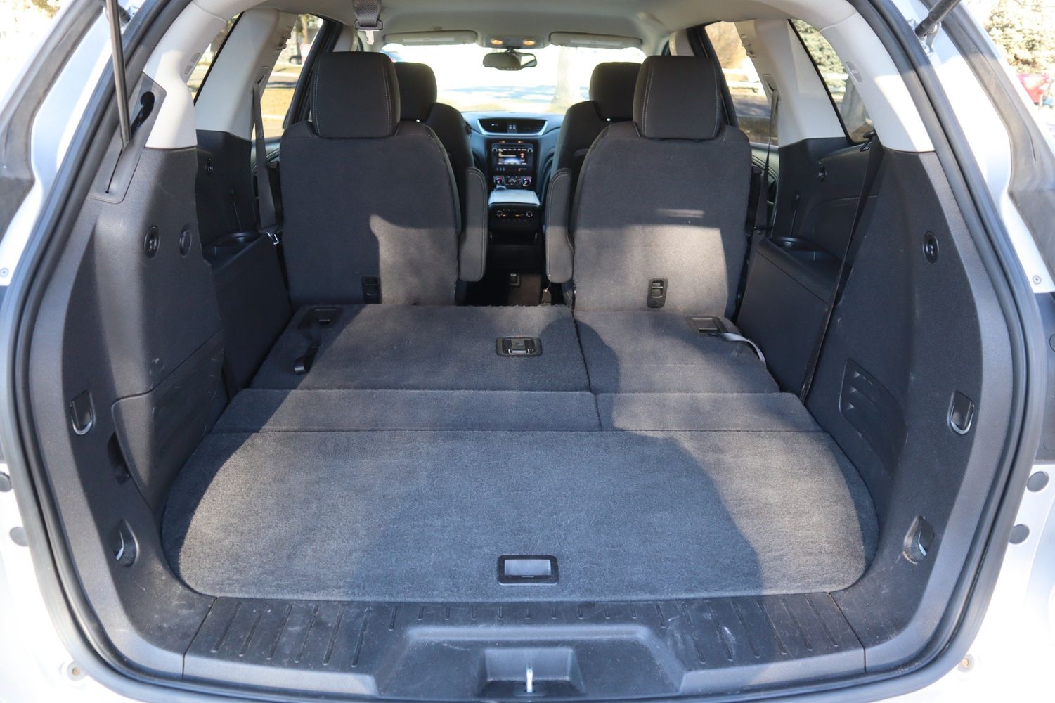 2016 Chevrolet Traverse LT | Victory Motors of Colorado