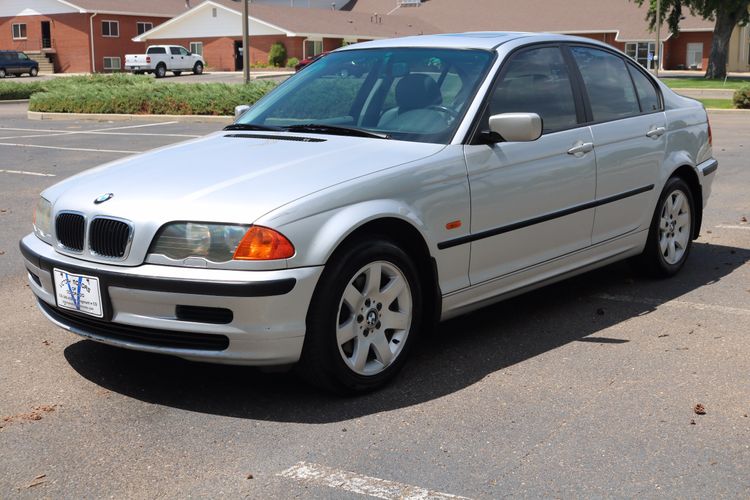 2001 BMW 325i | Victory Motors of Colorado