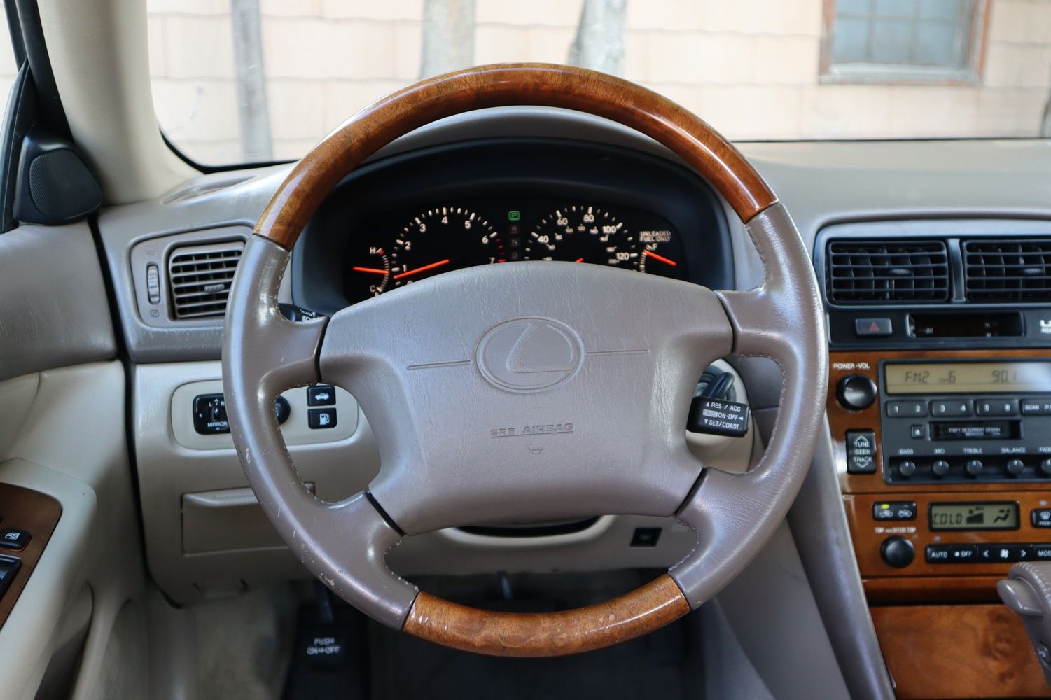 2001 Lexus ES 300 Base | Victory Motors of Colorado