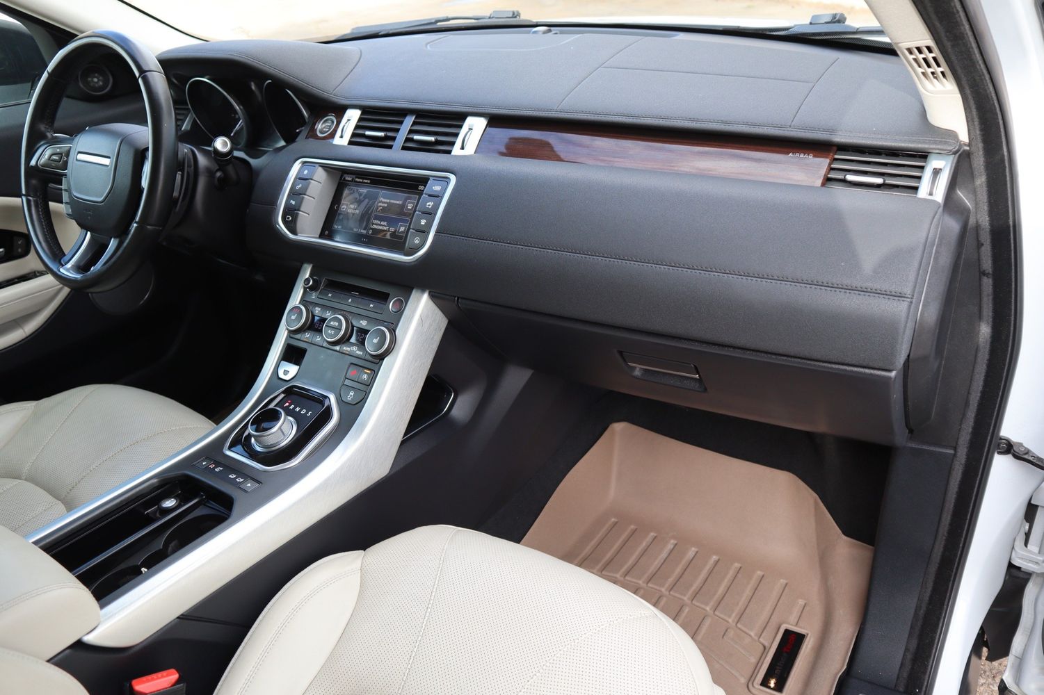 2016 Land Rover Range Rover Evoque HSE | Victory Motors of Colorado