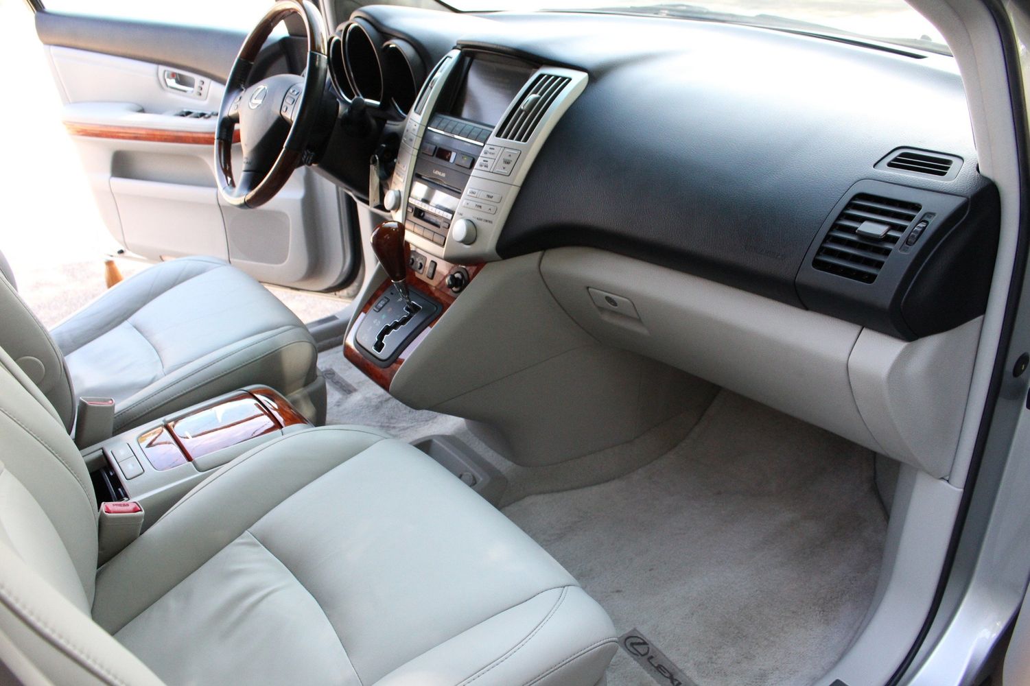 2006 Lexus RX 330 | Victory Motors of Colorado