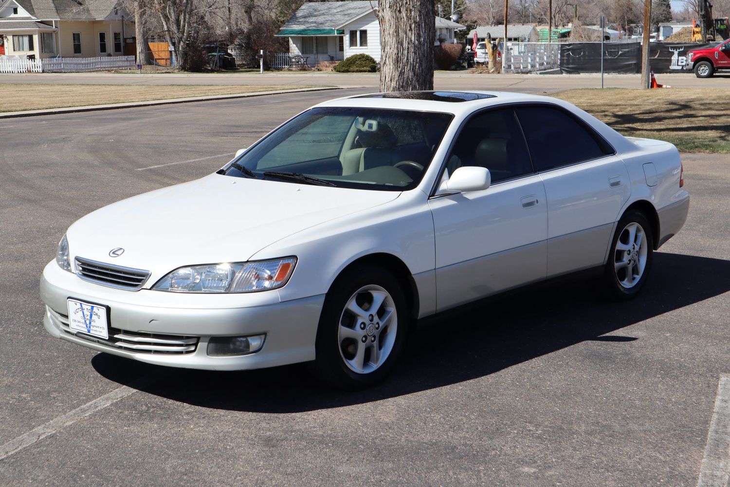 2001 Lexus ES 300 Base | Victory Motors of Colorado