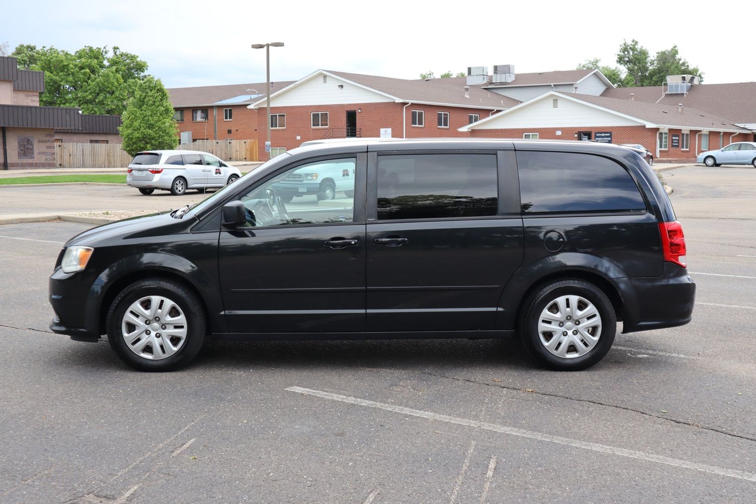 2014 Dodge Grand Caravan SE | Victory Motors of Colorado