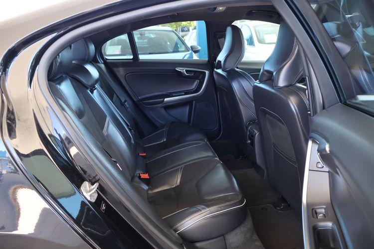 2015 Volvo S60 T6 R-Design Platinum | Victory Motors of Colorado