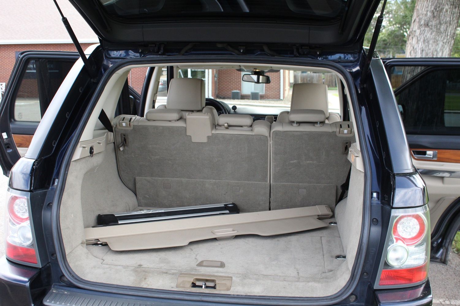 2010 Land Rover Range Rover Sport HSE | Victory Motors of Colorado