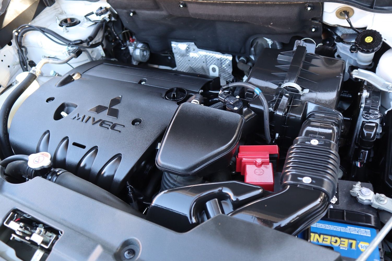 2015 Mitsubishi Outlander Sport 2.4 ES | Victory Motors of Colorado