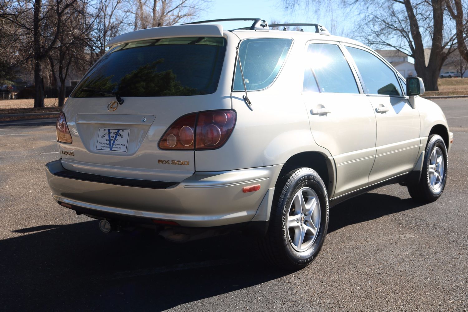1999 Lexus RX 300 AWD | Victory Motors of Colorado