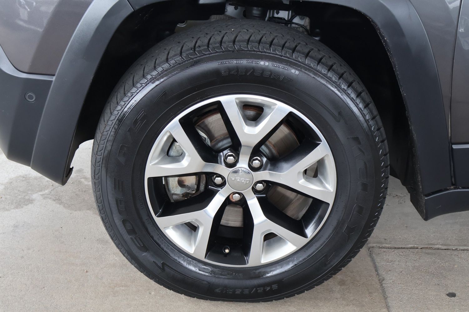 2016 Jeep Cherokee Trailhawk | Victory Motors of Colorado