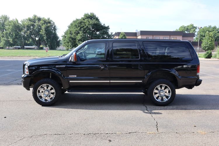 2005 Ford Excursion Limited | Victory Motors of Colorado