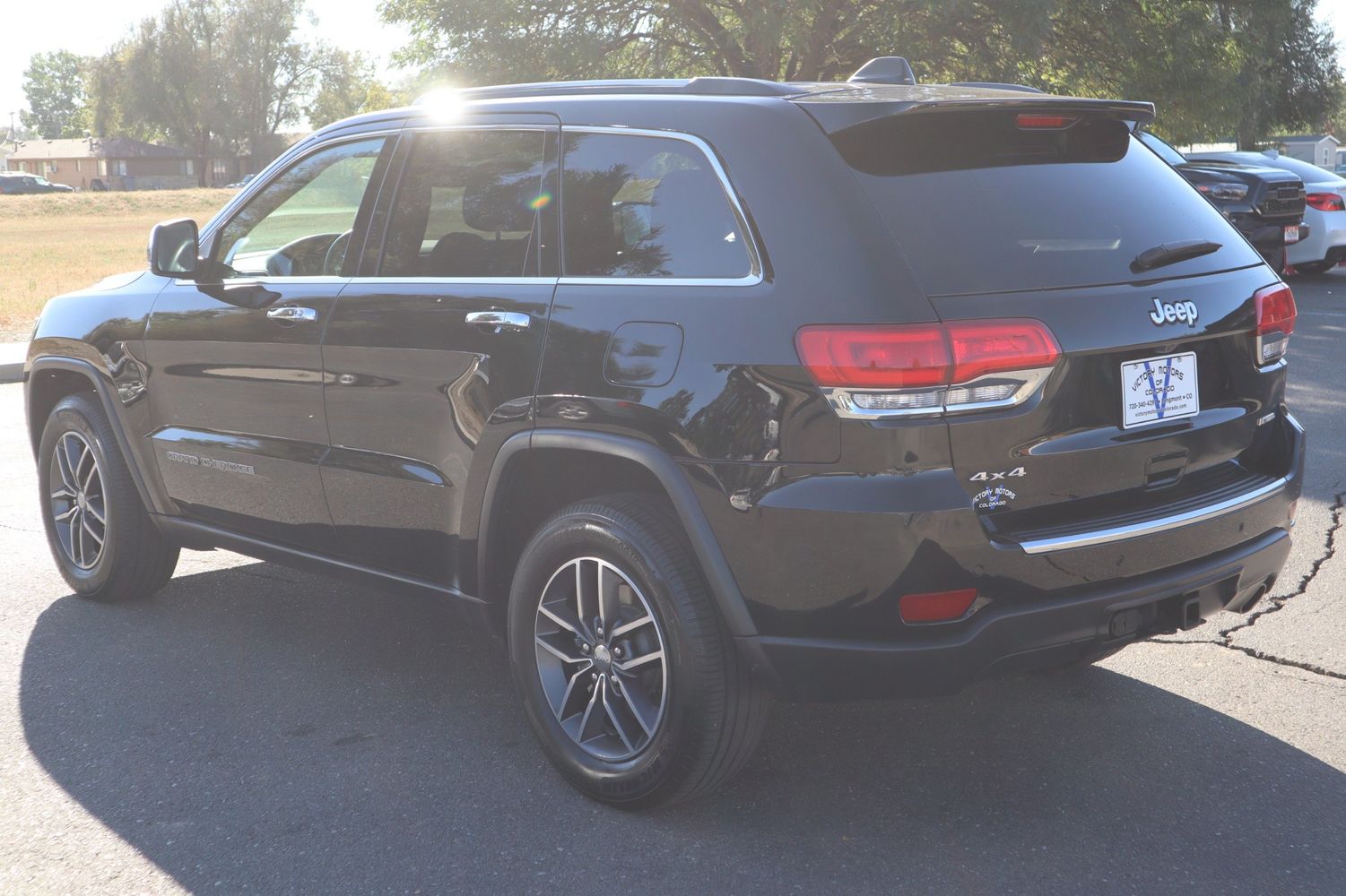 2018 Jeep Grand Cherokee Limited | Victory Motors of Colorado
