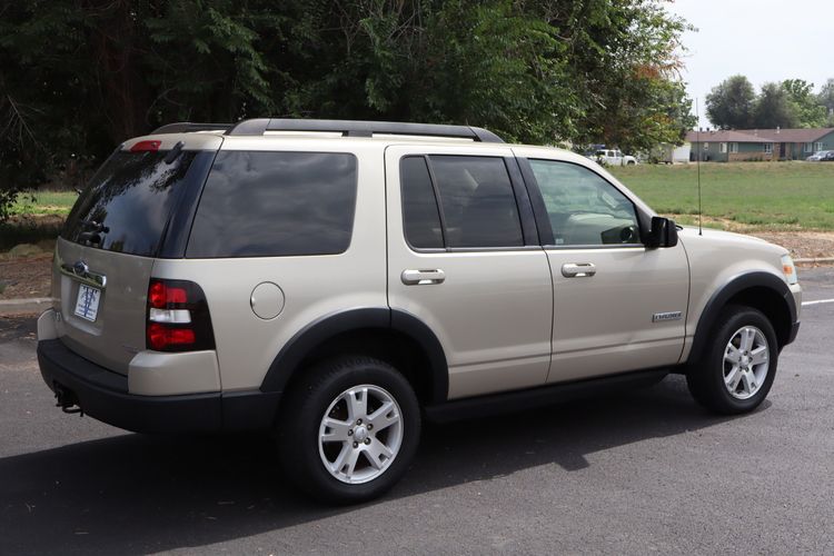 2007 Ford Explorer XLT | Victory Motors of Colorado