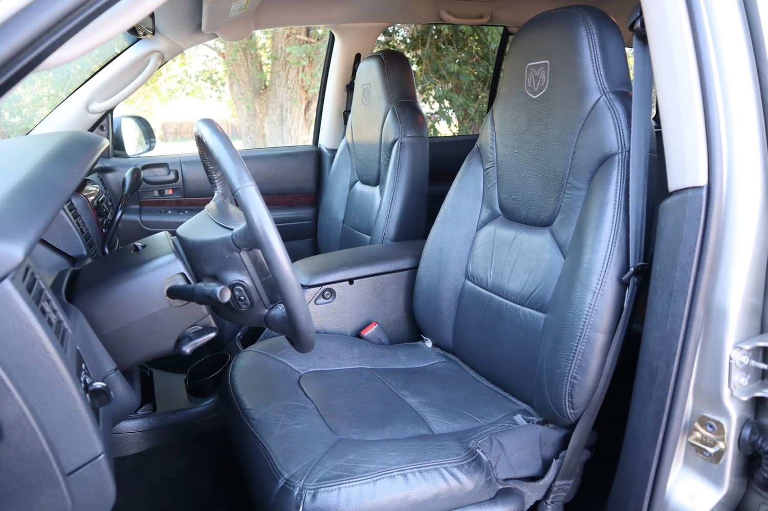 2001 Dodge Durango SLT | Victory Motors of Colorado