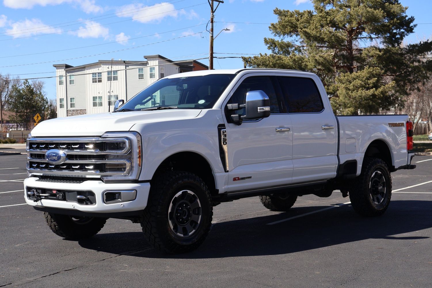 2024 Ford F-350 Super Duty Platinum | Victory Motors of Colorado