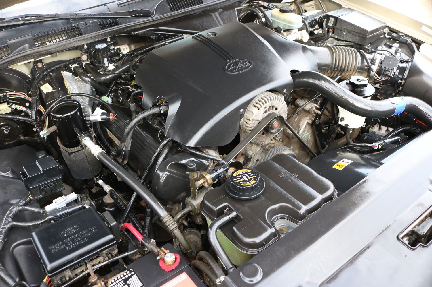 2000 Mercury Grand Marquis LS | Victory Motors of Colorado