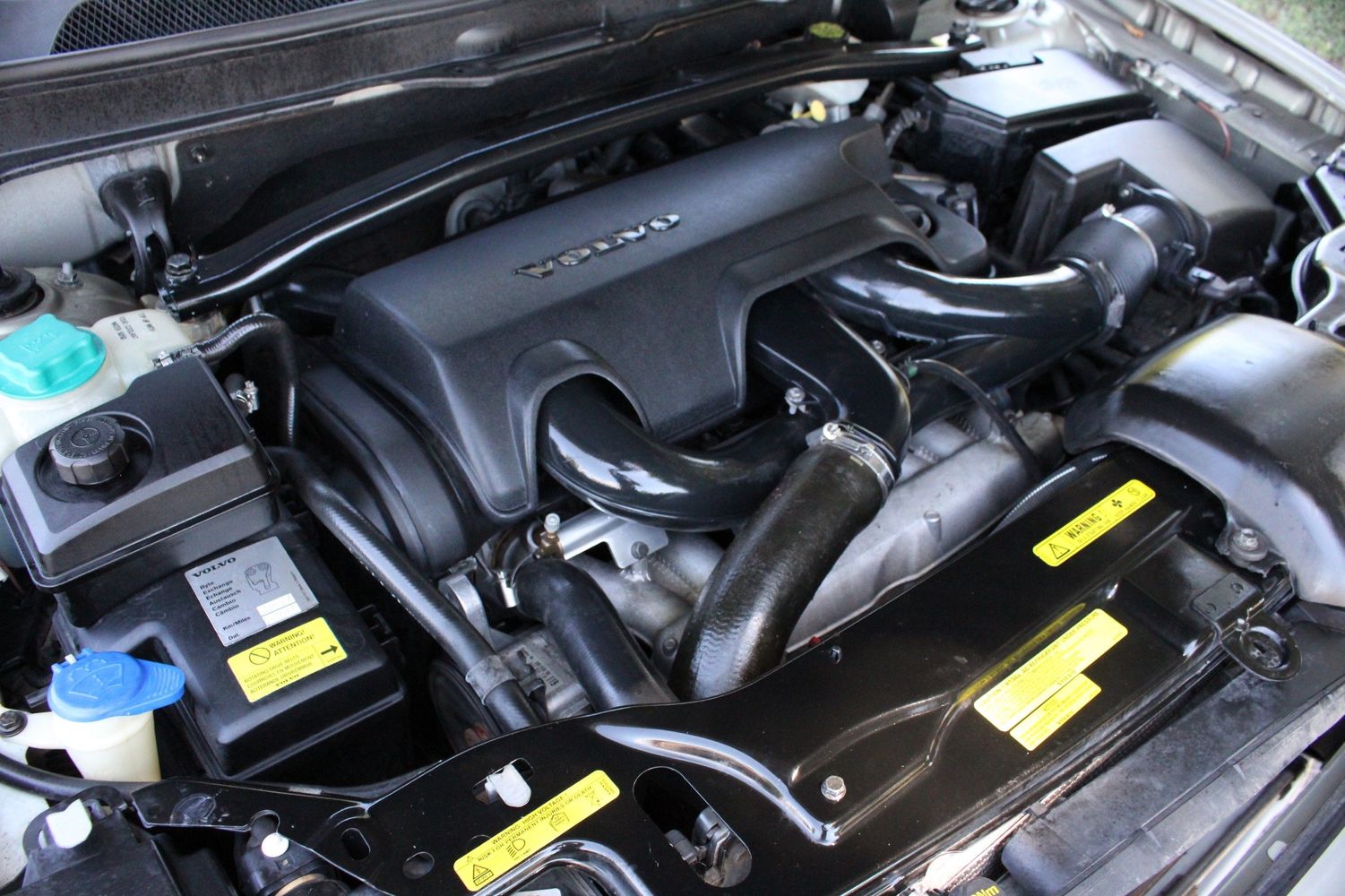 2005 Volvo XC90 T6 | Victory Motors of Colorado