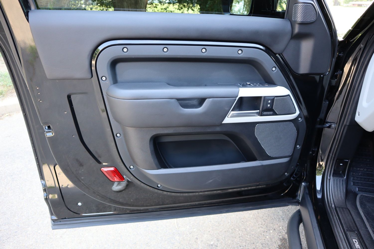 2022 Land Rover Defender 90 X-Dynamic HSE | Victory Motors of Colorado