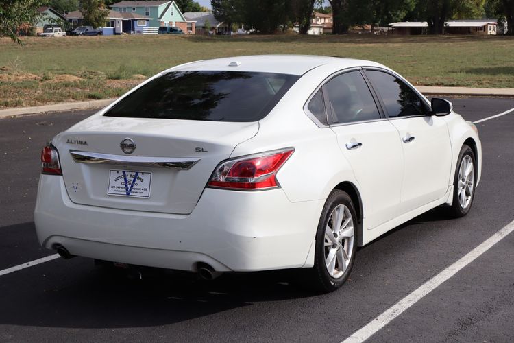 2015 Nissan Altima 2.5 SL | Victory Motors of Colorado