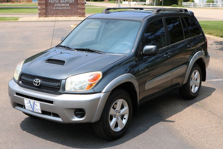 2004 Toyota RAV4 AWD | Victory Motors of Colorado