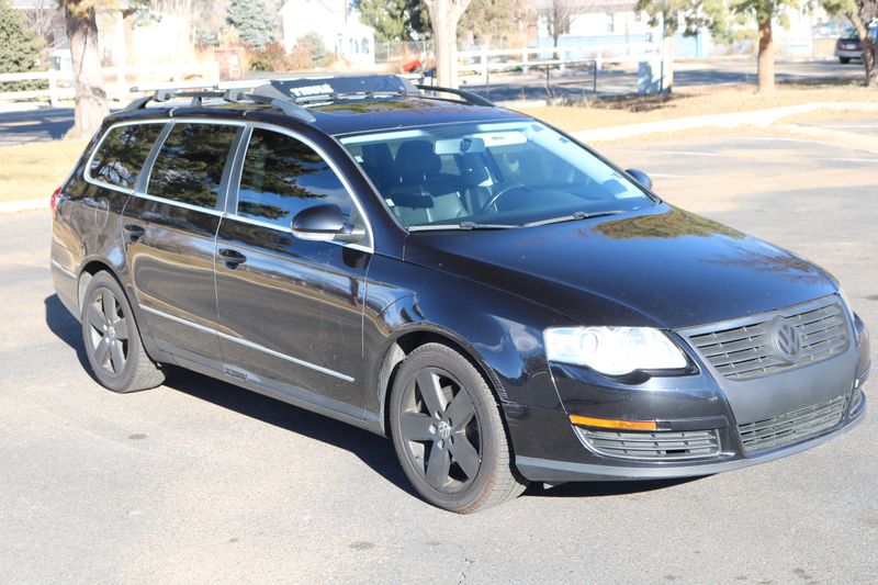 2008 Volkswagen Passat Photos