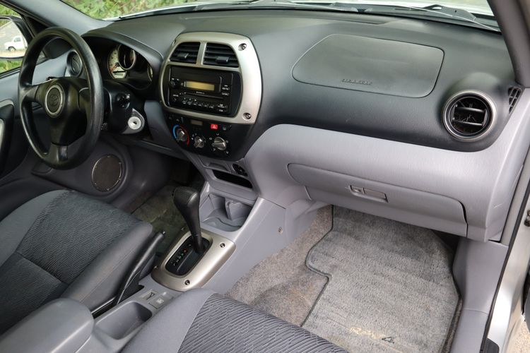 2002 Toyota RAV4 Base | Victory Motors of Colorado