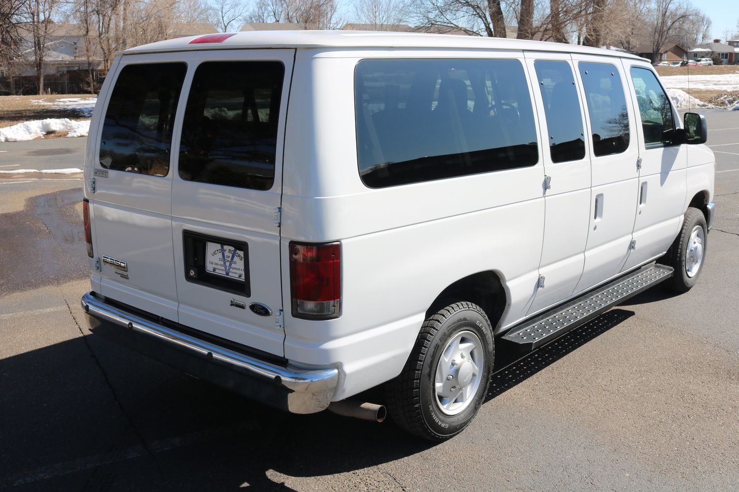 2009 Ford E-350 E-Series | Victory Motors of Colorado