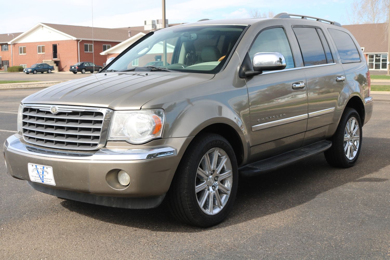 2007 Chrysler Aspen Limited | Victory Motors of Colorado