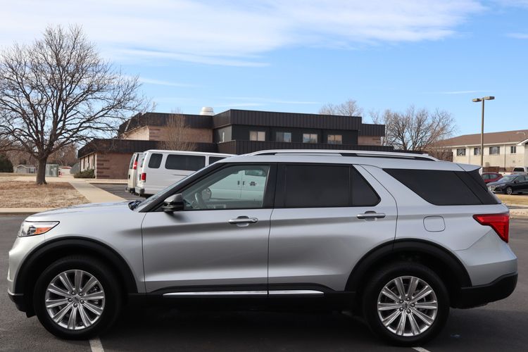 2020 Ford Explorer Hybrid Limited | Victory Motors of Colorado