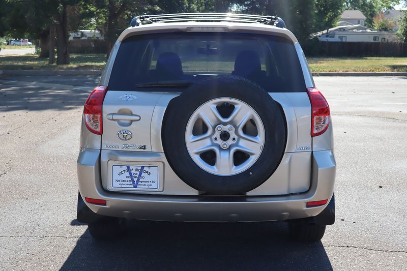 2007 Toyota RAV4 Photos