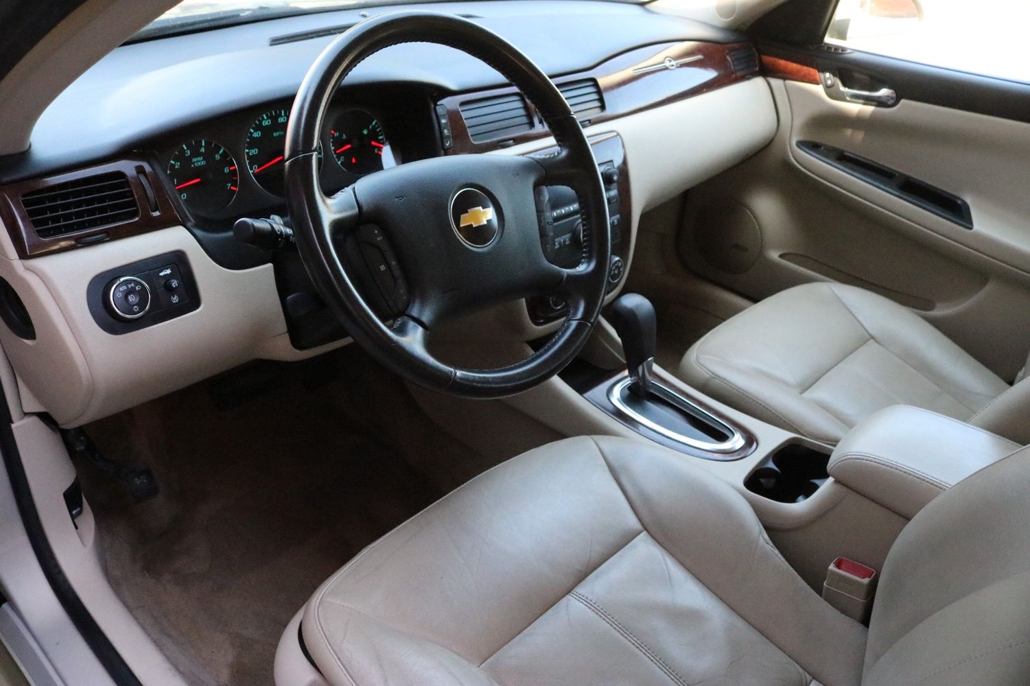 2011 Chevrolet Impala LT | Victory Motors of Colorado