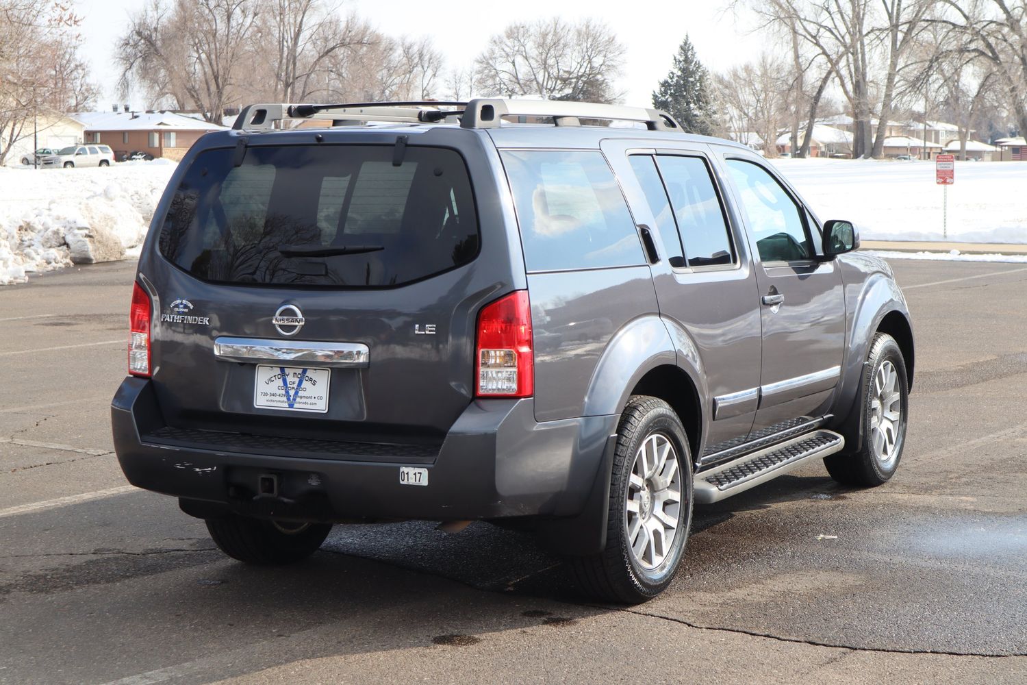 2011 Nissan Pathfinder LE | Victory Motors of Colorado