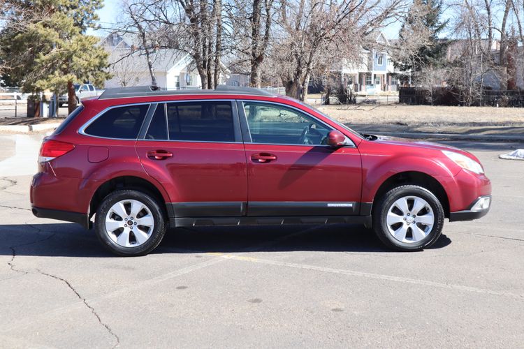 2011 Subaru Outback 2.5i Premium | Victory Motors of Colorado