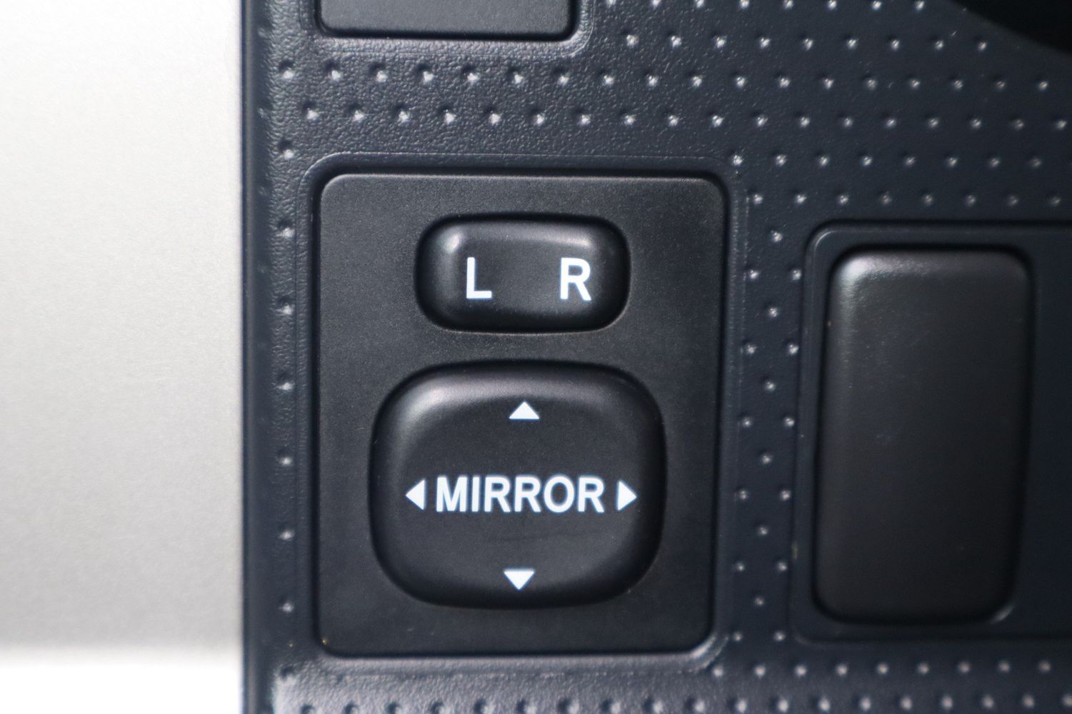 2008 Toyota FJ Cruiser Base | Victory Motors of Colorado