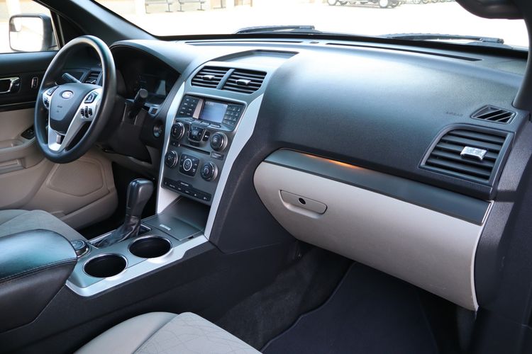 2014 Ford Explorer Base | Victory Motors of Colorado