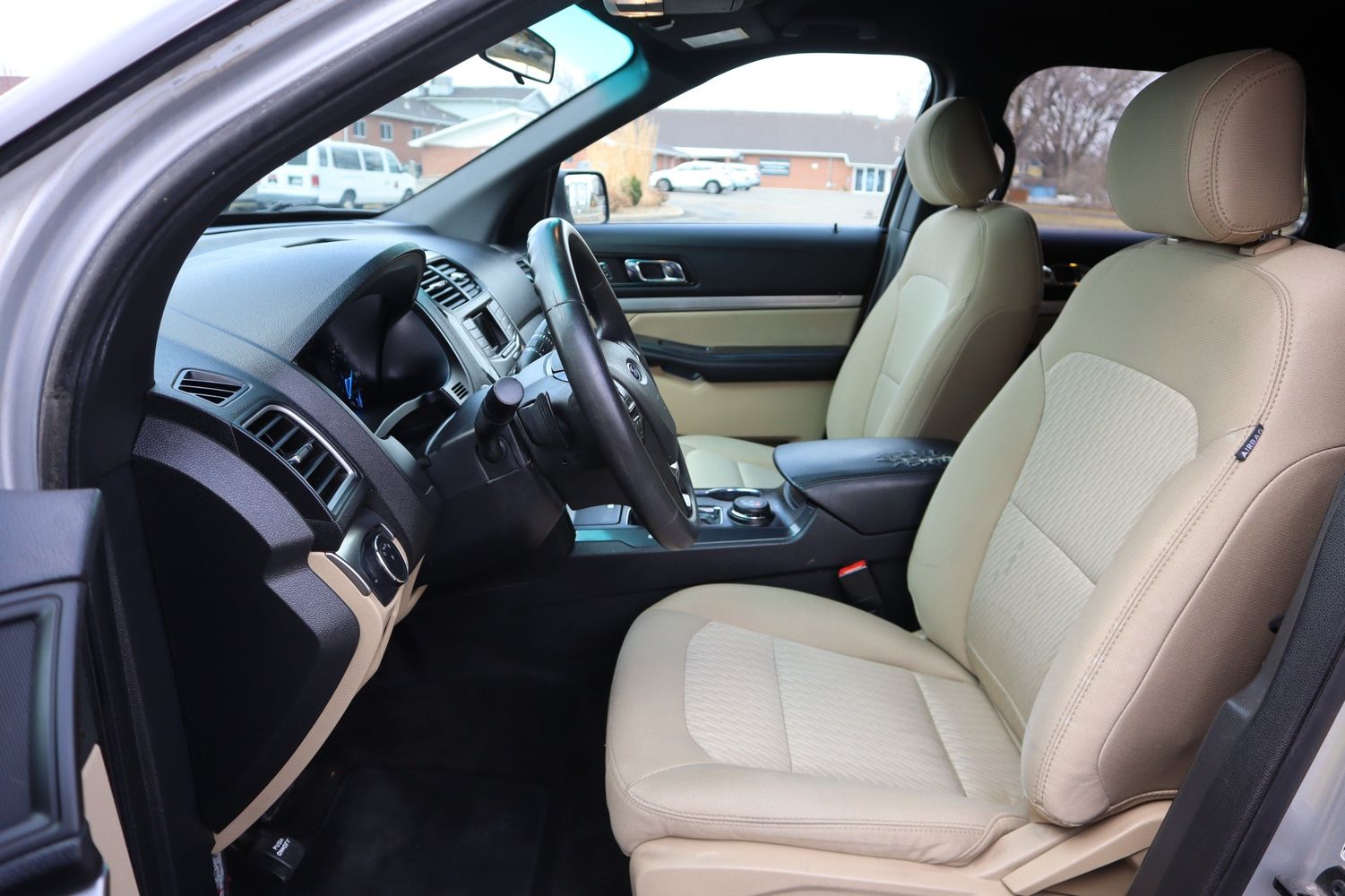 2017 Ford Explorer Base | Victory Motors of Colorado