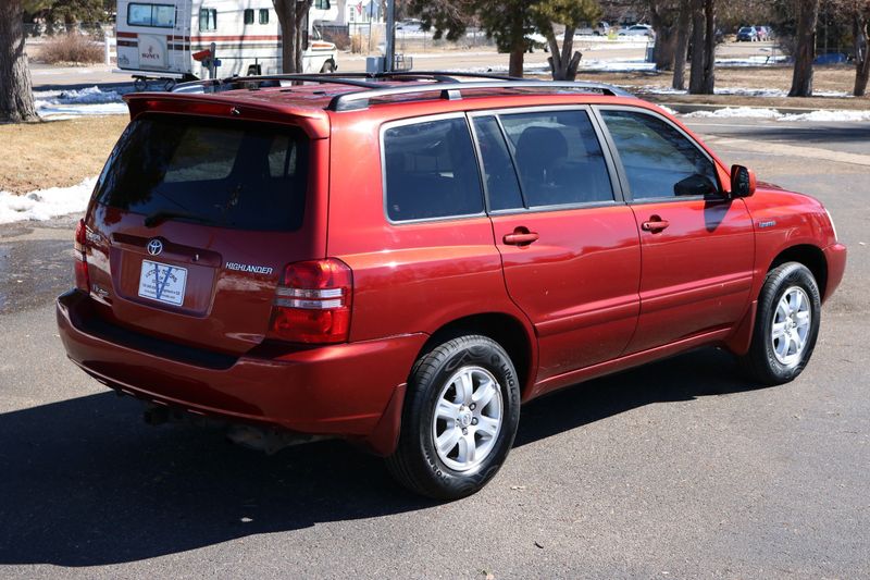 2003 Toyota Highlander Photos