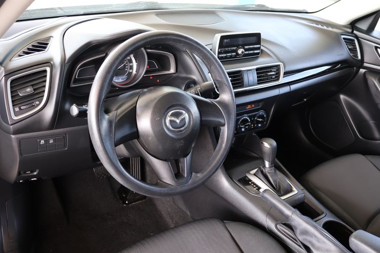 2015 Mazda Mazda3 i SV | Victory Motors of Colorado