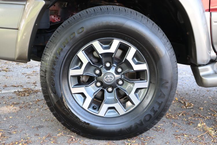 1999 Toyota 4Runner Limited | Victory Motors of Colorado