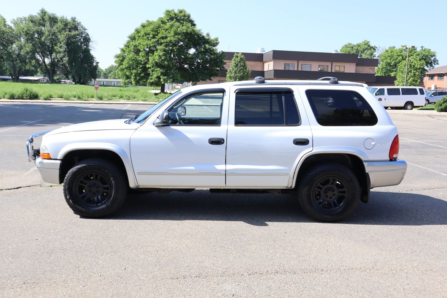 2003 Dodge Durango SLT Plus | Victory Motors of Colorado